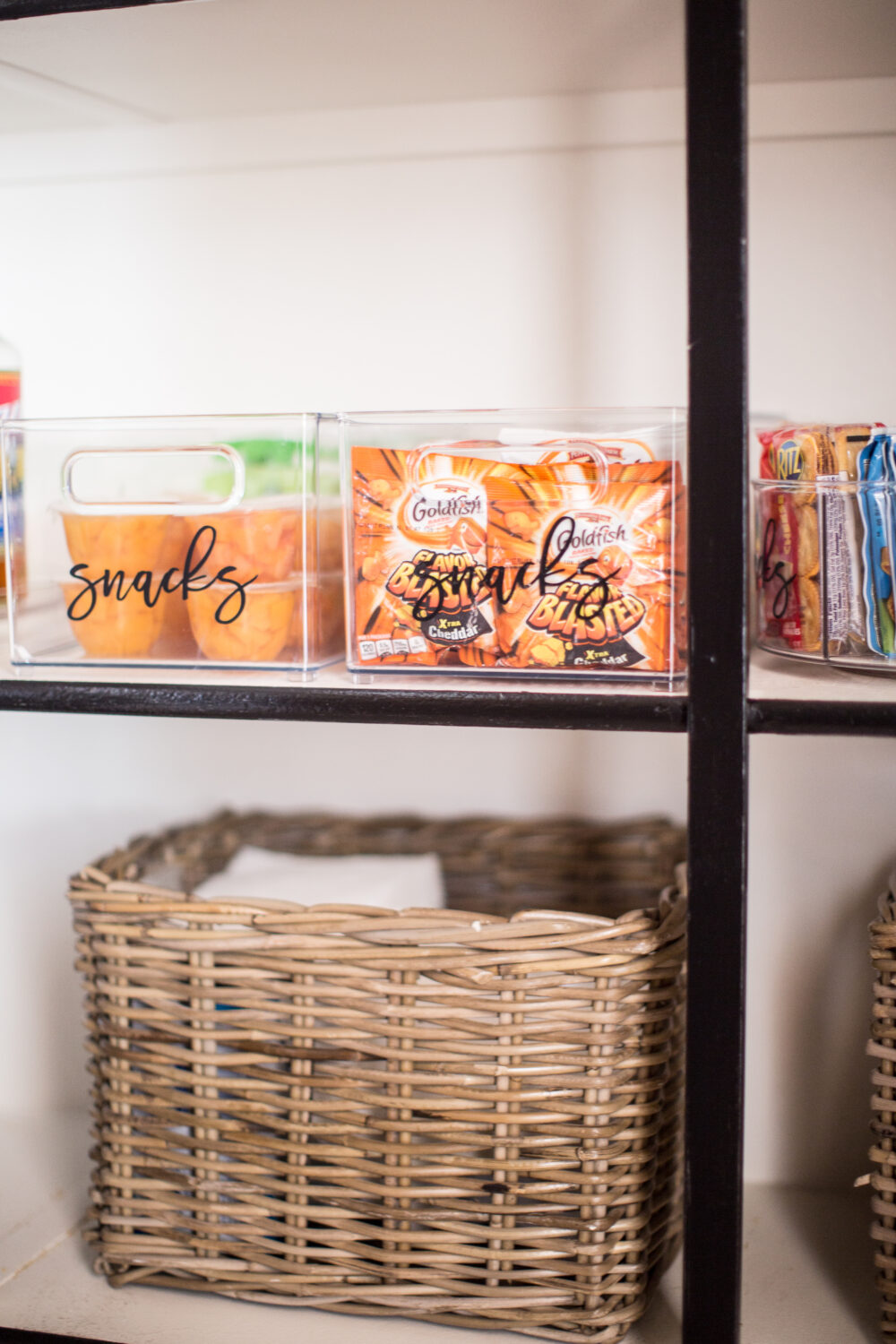 How to Organize your Pantry with Pretty Pantry Containers