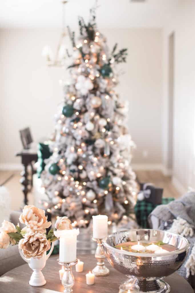 Christmas Home Tour 2017: Dark Green and Classic Holiday Style