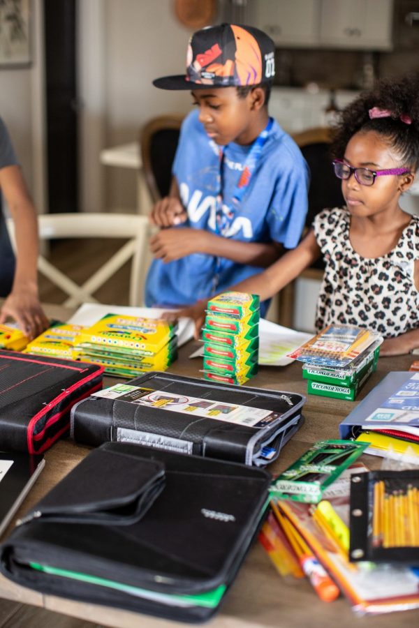 Our Favorite Back to School Supplies and Mom Hack worth Sharing!