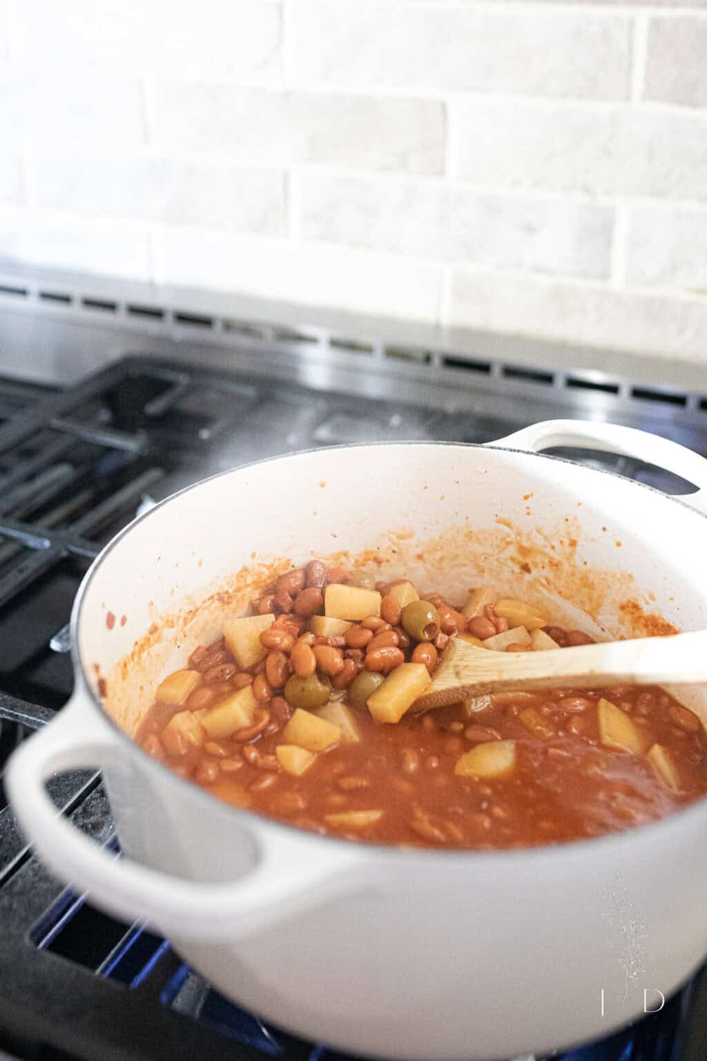 Puerto Rican Beans Habichuelas Guisadas