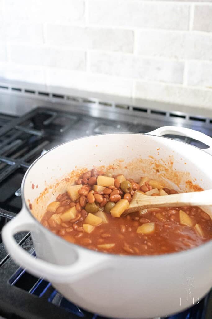 Puerto Rican Beans Habichuelas Guisadas
